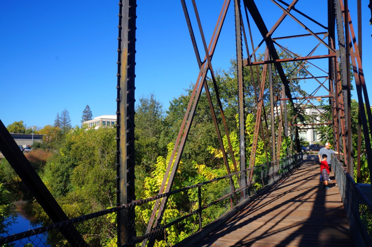 The Bridges of Roseville | todgermanica.com