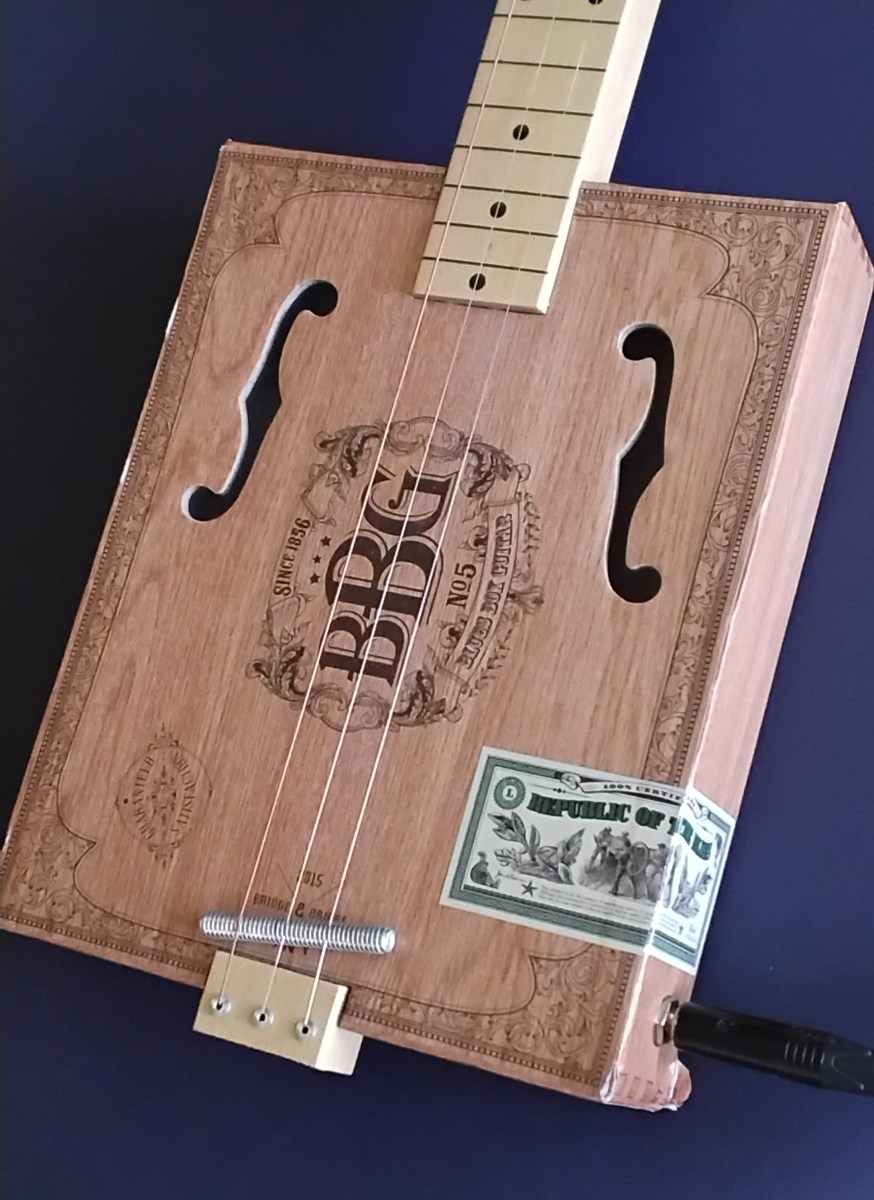 Cheap Flea Market 3-string Cigar Box ‘Bass’ | todgermanica.com